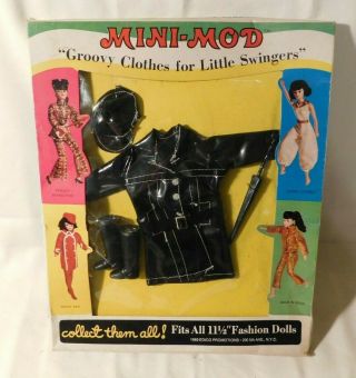 1969 Mini Mod Doll Outfit Psychedelic Stripes ON CARD | #17887610